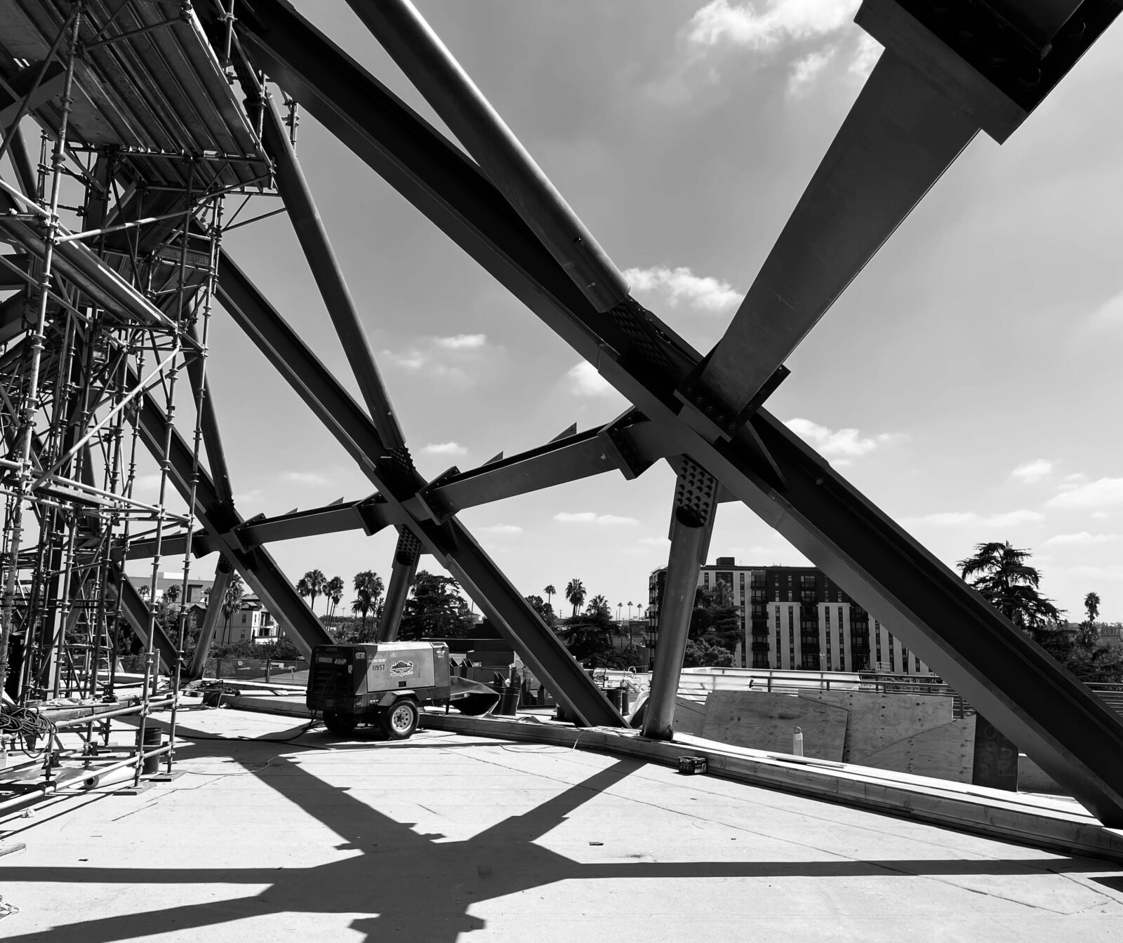 California Science Center's Samuel Oschin Air and Space Center ...