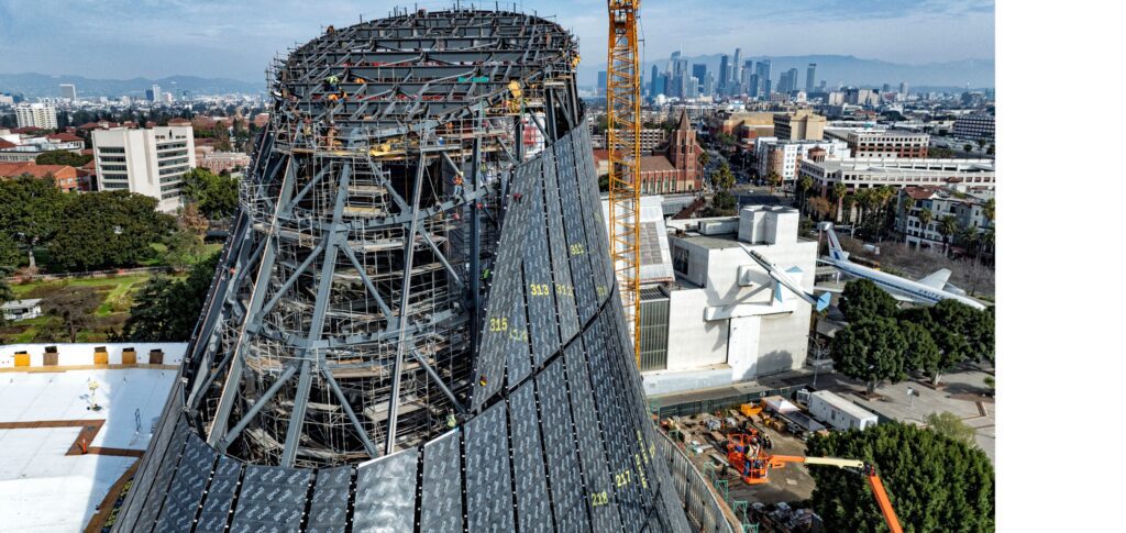 California Science Center's Samuel Oschin Air and Space Center ...
